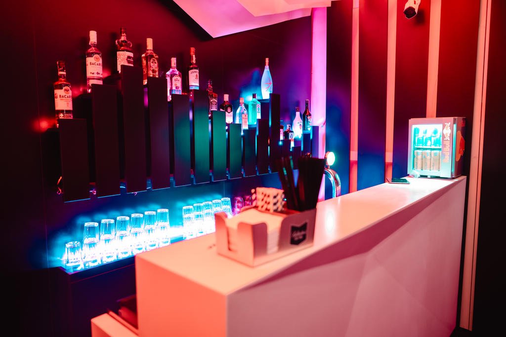 Niezapomniany Sylwester 2024 KRAKÓW | Four music club, Sylwester 2025 w ...